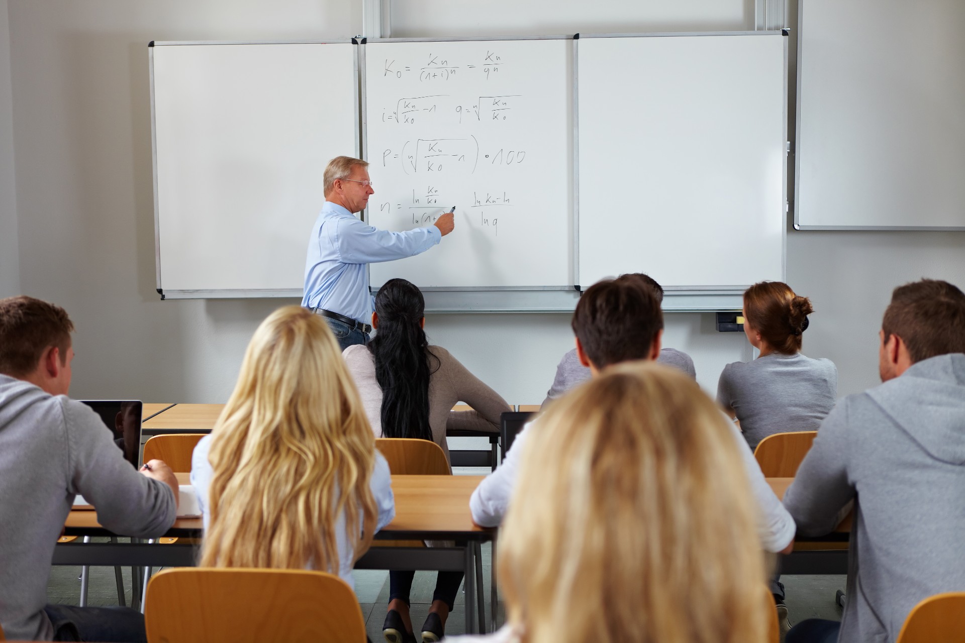 Realitäts-Check: Traumberuf Lehrer? – Karriere.de